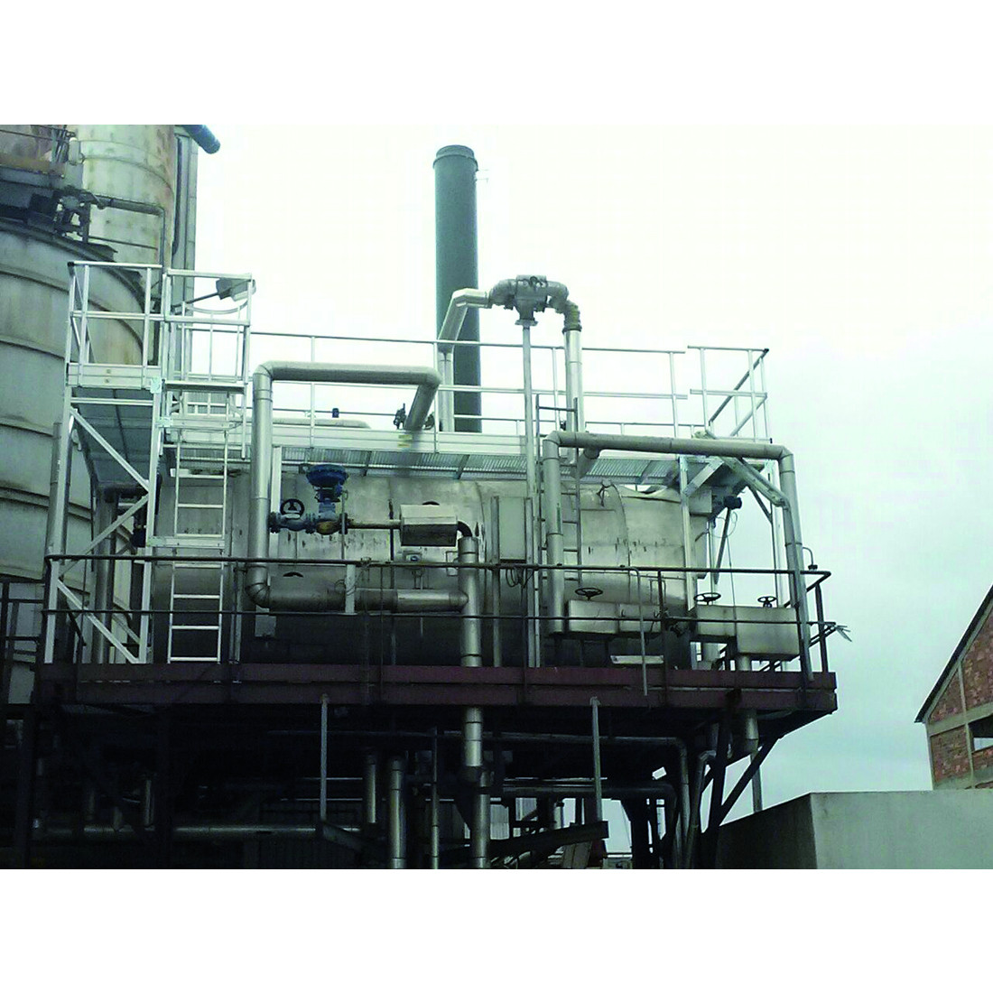 Tank work walkway system - Bespoke industrial access and circulation ...